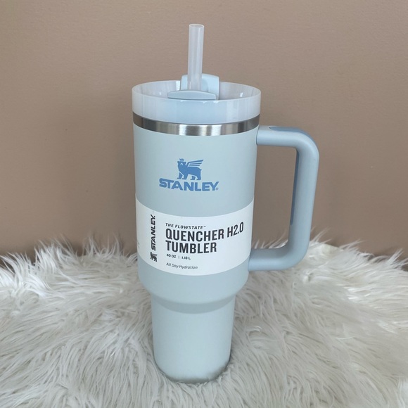 Stanley | Dining | Stanley Quencher H2 Flowstate Tumbler 40 Oz In Fog ...